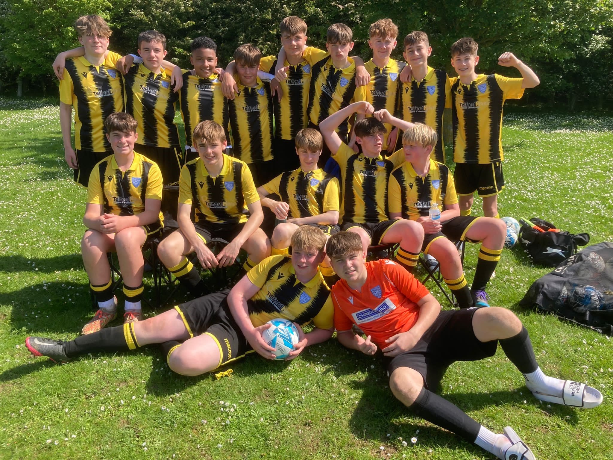 Titan | Eynesbury Rovers under 14’s in their Telford Mann away kit - Titan